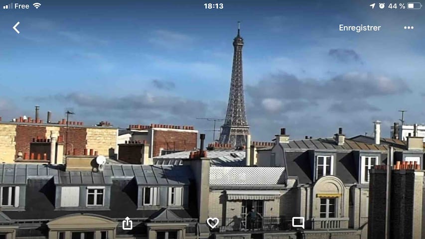 Eiffel tower view studio, ac, terrace – Luxflat Serviced Apartments